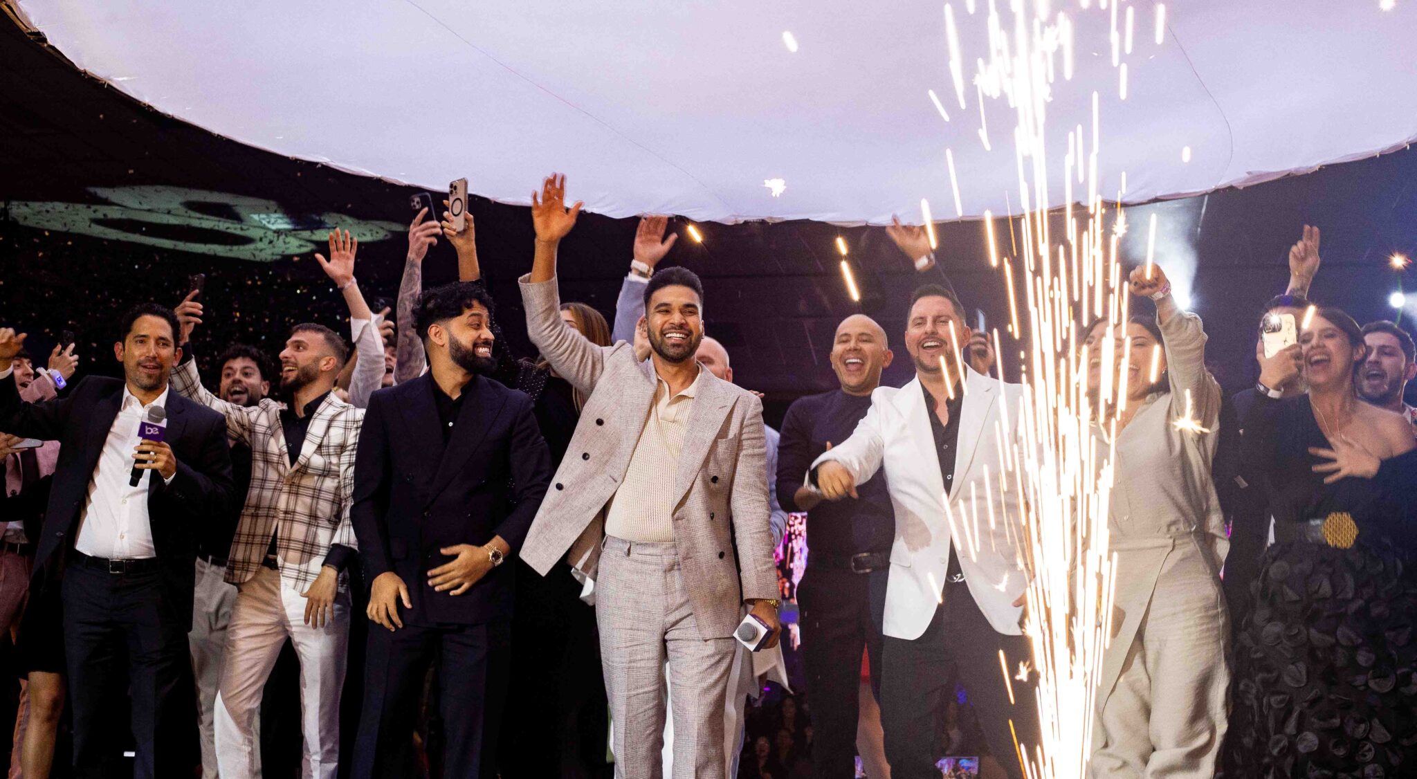 LATAM Breakthrough Bogotá 2025: BE Club Reúne 2,200 Líderes - Direct ...